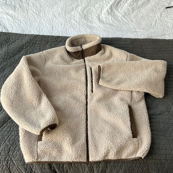 Uniqlo | Jackets & Coats | Uniqlo Fleece Jacket | Poshmark